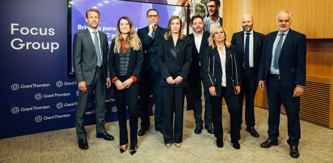 El 42% de los CFOs ya utiliza la IA en el día a día de la gestión de ...